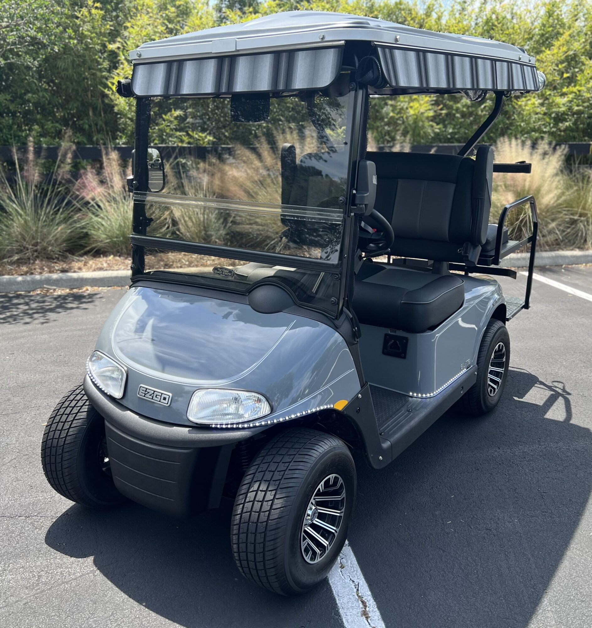 2022 E-Z-GO Freedom RXV ELiTE w Factory RFS - The Villages Golf Cars ...